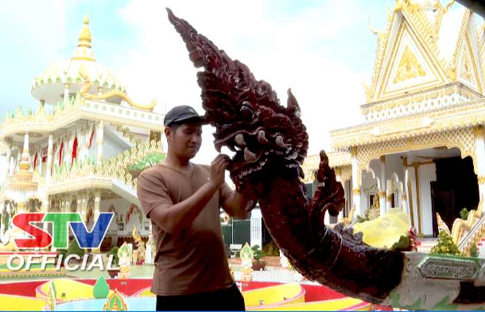 Nghệ thuật điêu khắc “Rồng” trên ghe Ngo